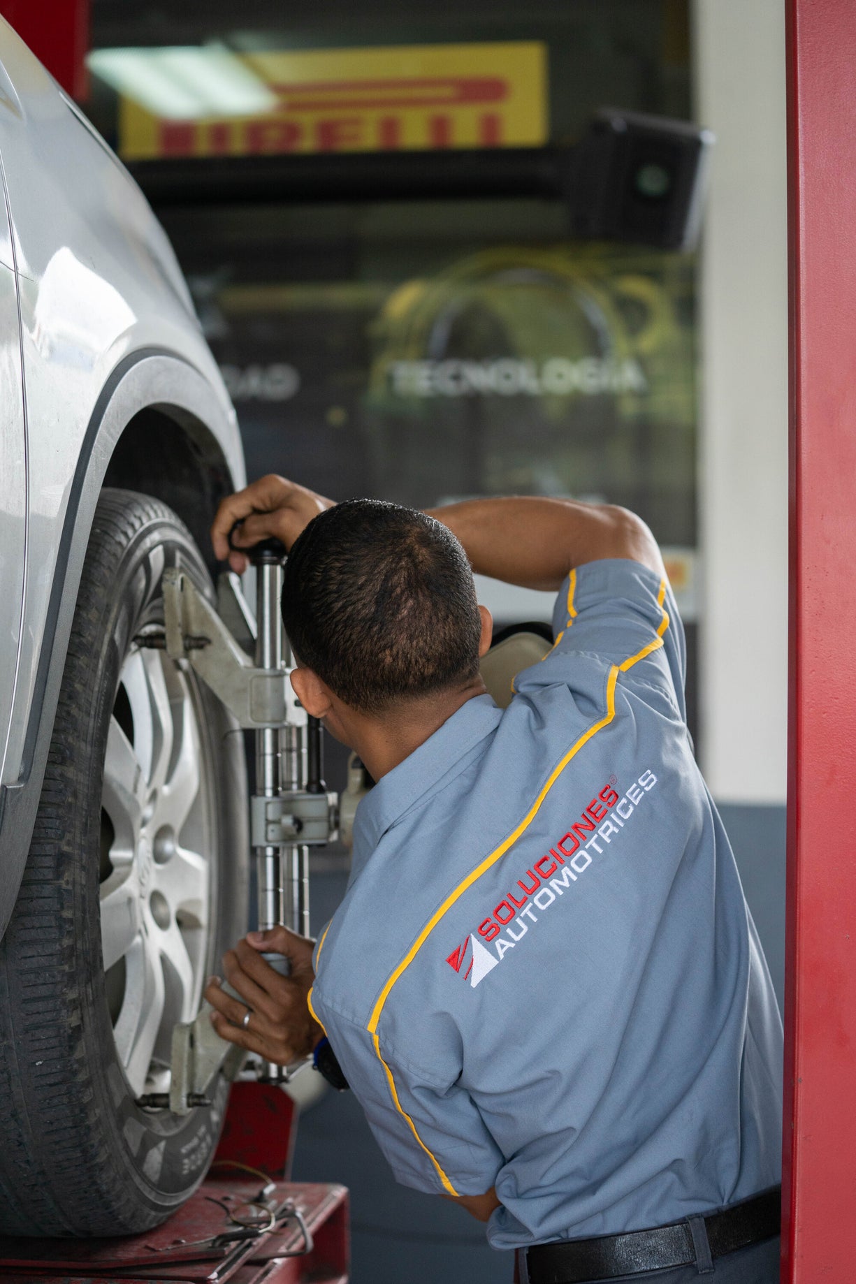 SOLUCIONES AUTOMOTRICES